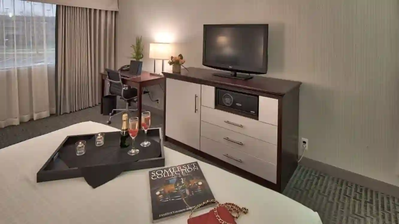 Accommodations | Somerset Inn